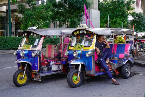 Tuk Tuk in Thailand: The Ultimate Guide [2025 ]