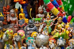 Unveiling Thai Buddhism: Facts and Influences [2026]